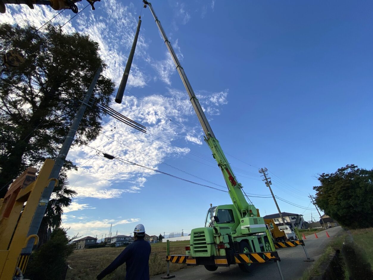 建柱工事 柳田電気興業株式会社